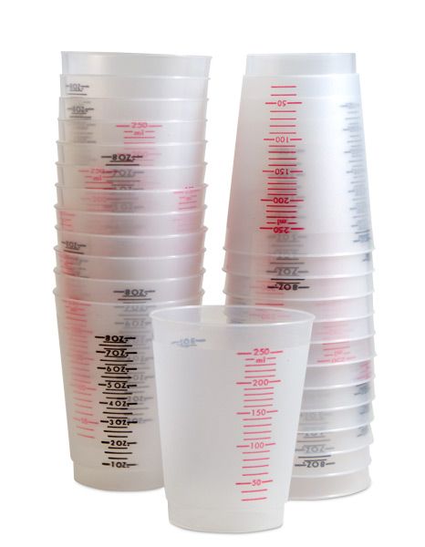 Alumilite Acrylic Mixing Cups (Pack of 25) 10 oz | Jerry's Artarama