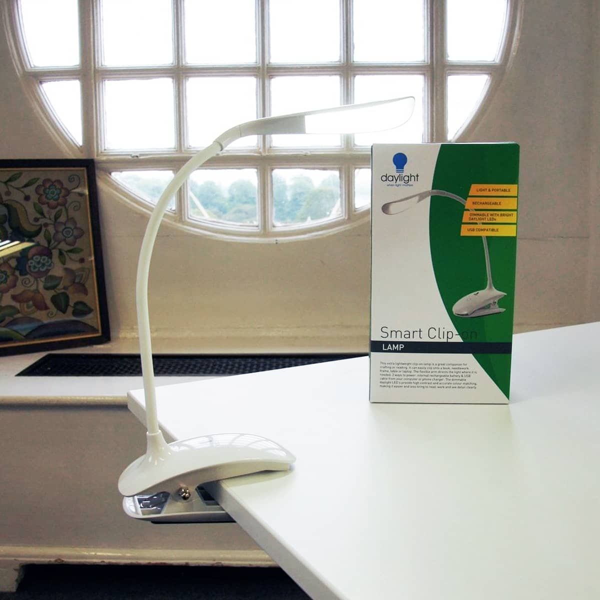 Daylight Smart Clip-On Lamp LED, Usb Rechargable White | Jerry's Artarama