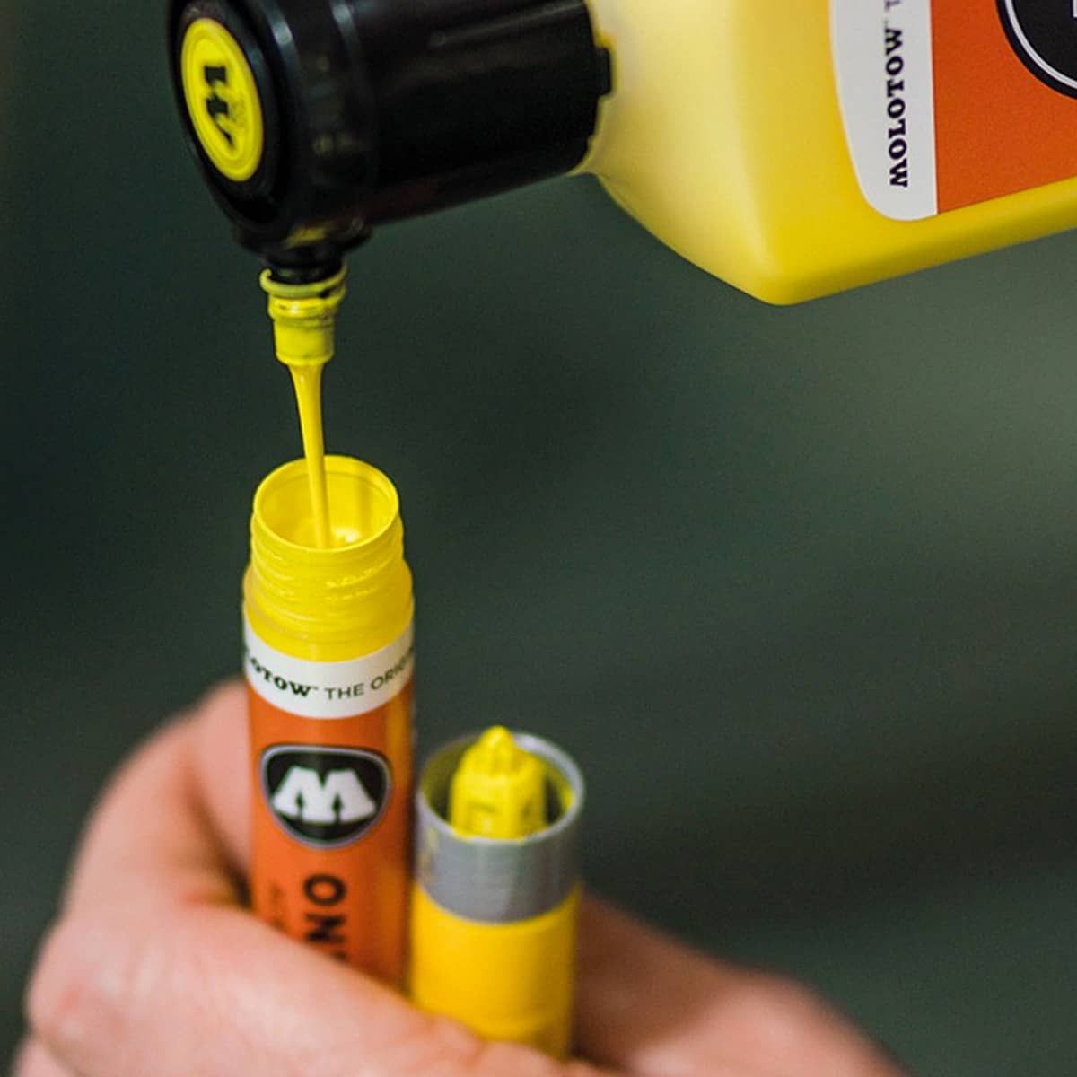 Molotow One4All Twin Tip Acrylic Black Marker 1.5 & 4mm | Jerry's Artarama