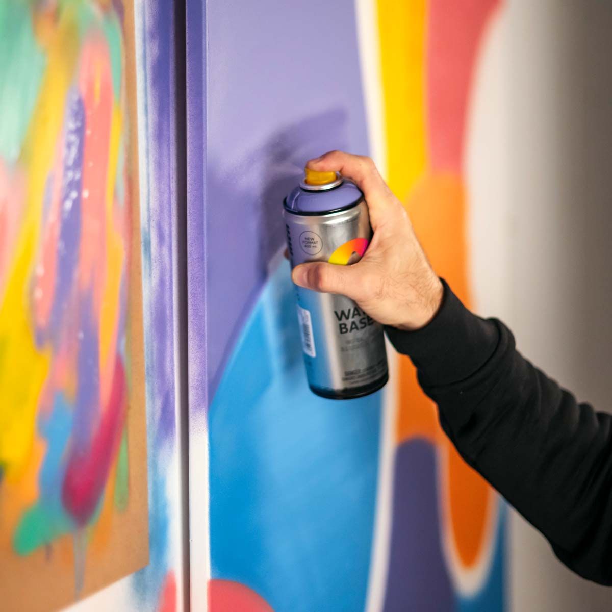 Montana Water Based Spray - Black, 400 ml | Jerry's Artarama